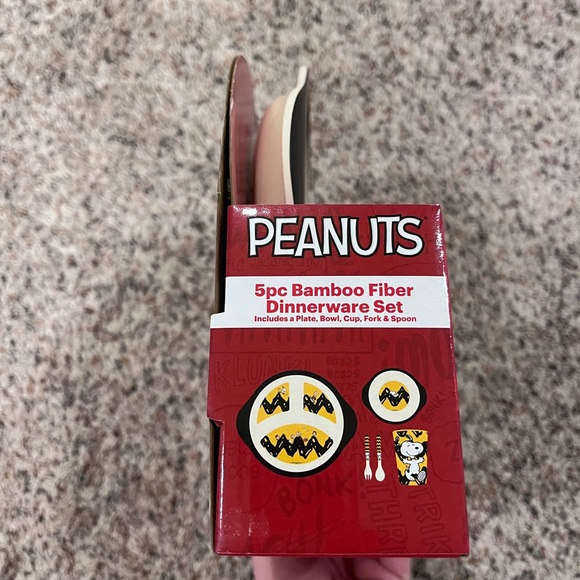 Peanuts | Dining | Peanuts 5 Piece Bamboo Kids Dinnerware Set Charlie ...